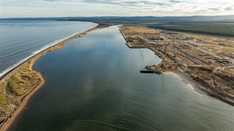 Redevelopment Of Scottish Port Begins As Owner Secures Gbp 400 Million