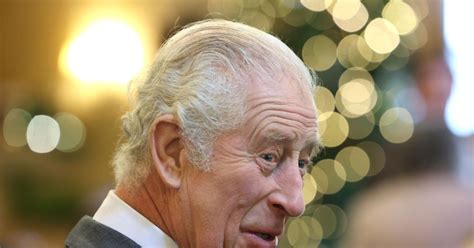 Re Carlo Compie 75 Anni Tra Famiglia Ed Eventi Benefici Il Giornale