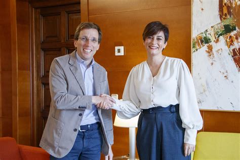 La Ministra Se Compromete A Acelerar La Operación Campamento