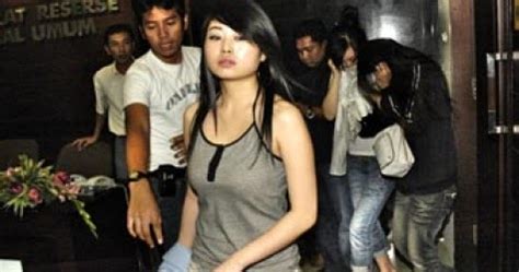 Penyebab Cewek Jual Diri ADAMSAINS