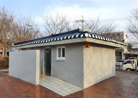 영광군 불갑사·백수해안도로 화장실에 무료 생리대 자판기 설치 Zum 뉴스