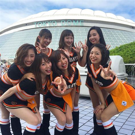 読売巨人軍公式マスコットガール「venus」 On Instagram “giants Victory ️ ️ ️ 山口俊 投手15勝目👏