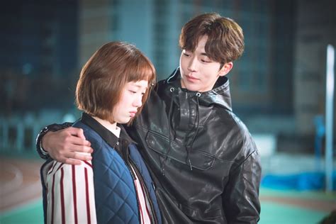 이성경and남주혁 ‘사랑보다 먼~ 우정보다는 가까운~