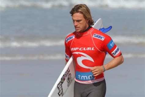 Surfista Chris Davidson Abusou Sexualmente De Filha De Amigo