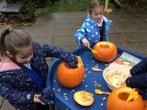 Thomas Reade Primary School Eyfs Photo Gallery