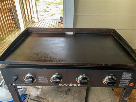 How To Clean A Blackstone Griddle After Cooking D2B Grill
