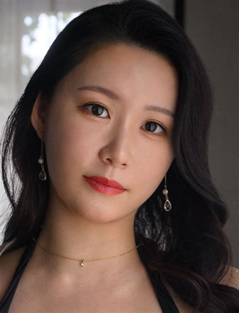 白峰郁美 Shiramine Ikumi xb
