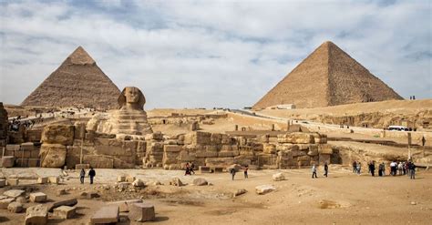 10 آلاف جنيه غرامة عقوبة مضايقة السياح في مصر