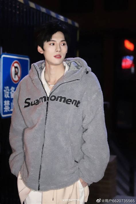 ปักพินโดย ميقات عبدالله ใน ممثلين حلوين كيوت