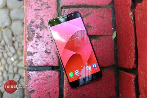 Review Asus Zenfone 4 Selfie Pro Menawan Dengan Duopixel