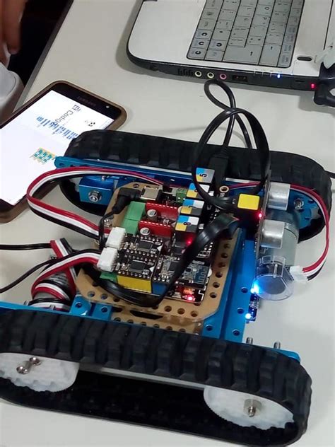 Curso robótica con arduino Instituto de Innovación y Tecnología
