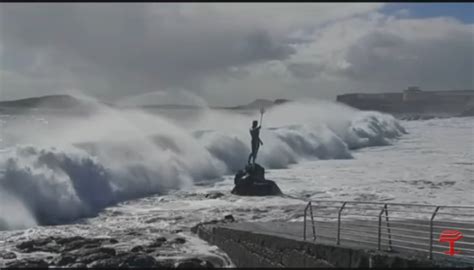 Δεν το έχεις ξαναδεί Το άγαλμα του Ποσειδώνα που χάνεται και εμφανίζεται