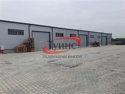 Пловдив Склад производствено помещение 420кв м ЮИЗ Склад 420 кв м Складове промишлени