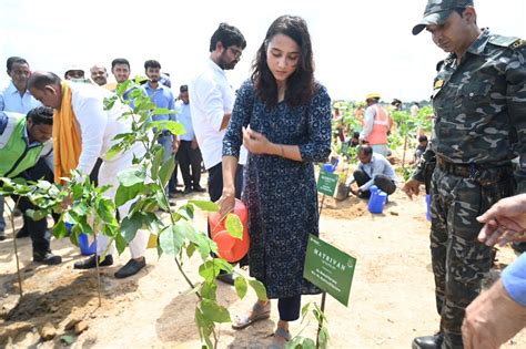 Vedanta Aluminium Conducts Mass Plantation Drive Under Ek Ped Maa Ke