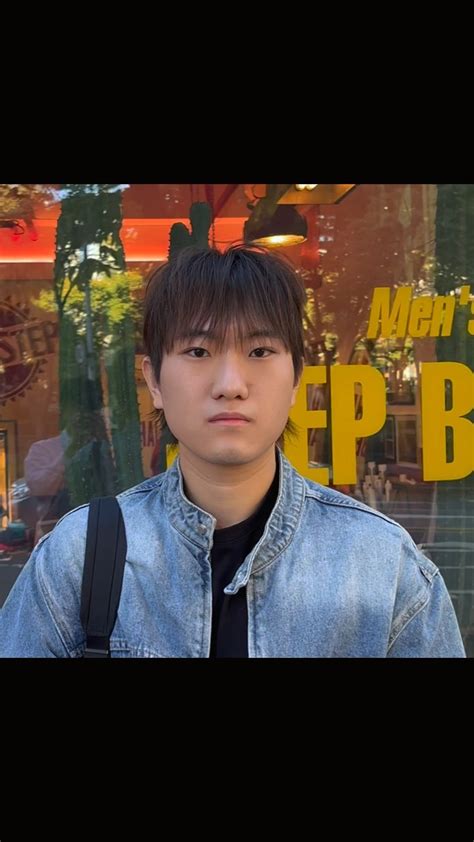 드롭컷 • • • 대구맨즈헤어 대구남자머리잘하는미용실 대구남자머리잘하는곳 동성로미용실추천 수성구미용실추천 남자