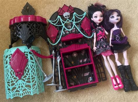 Monster High Frights Camera Action Playset And Dolls Tlc Bundle