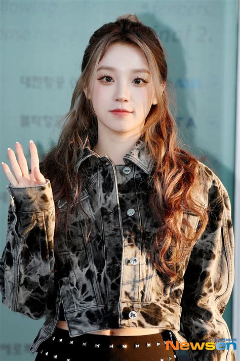【photo】gi Dle ウギ、海外スケジュールのため中国へ出発抜群のスタイル Kstyle