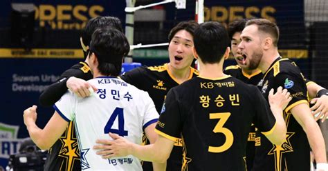 비예나 트리플크라운팀 블로킹 14개 Kb손보 한국전력전 리버스 스윕승