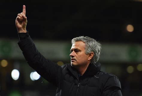 Les Retrouvailles De José Mourinho Et Manchester United Befoot