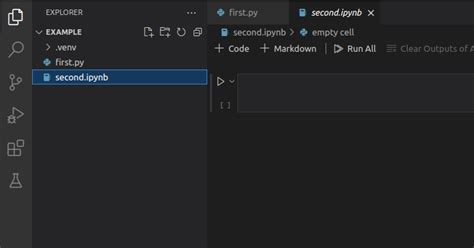 Duplicated Code Completion Entries After Opening Jupyter Notebook