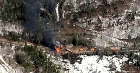 Train Carrying Hazardous Materials Derails In Maine Cbs News