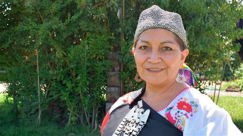 Chile Proponen A Una Mujer Mapuche Para Que Presida La Convención Que