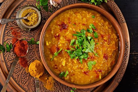 Creamy Vegan Lentil Curry Greenspoon