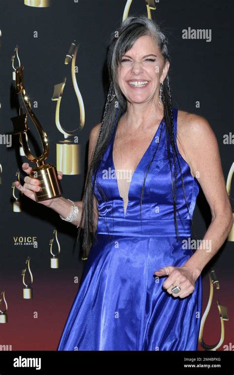 Jennifer Hale 2022