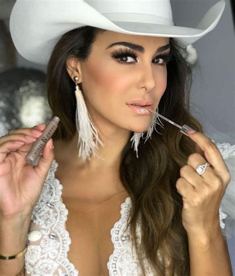 28 3 Mil Me Gusta 310 Comentarios Ninel Condesitio Oficial