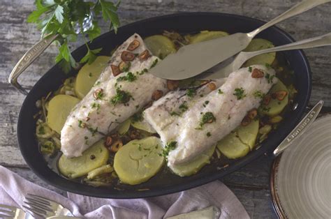 Merluza Al Horno Video Receta Las Recetas De Mamá