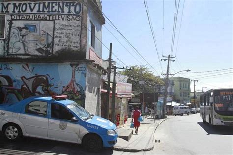 Tiroteio Assusta Moradores Do Complexo Do Alemão Veja