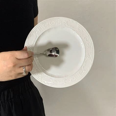 Badu Bg Европейски стил релефни керамични чаши и чинии с високи крачета чаши за кафе и чинии