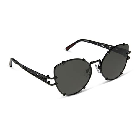 Beetlejuice Cateye Sunglasses Black And Grey Diff Eyewear