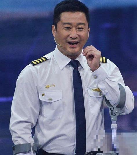 吴京谢楠战狼2后养精蓄锐双双变成肥狼和肥羊给个准信呗战3是你不