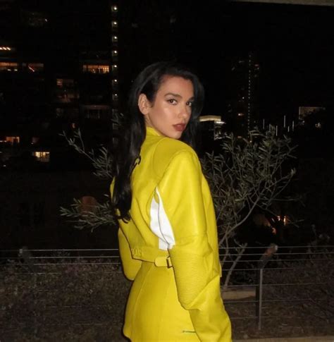 Sexy Photos Of Dua Lipa On The Internet Popmedley