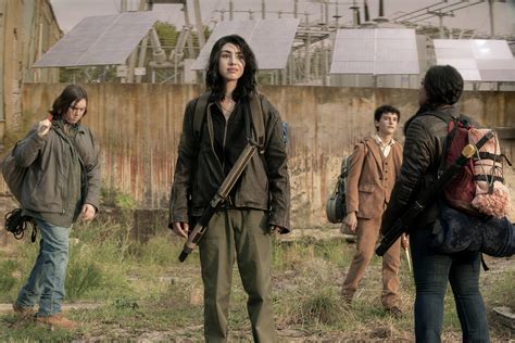 „the Walking Dead World Beyond Spannender Als Das Original Kritik