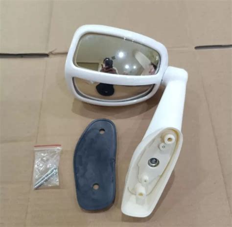 Spion Kaca Tambahan Kiri Samping Pojok Depan Tanduk Fender Kap Mesin