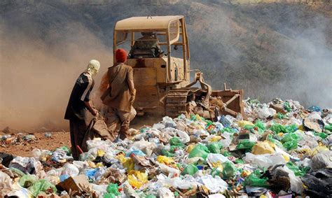 Geração de resíduos domiciliares e de limpeza urbana cresce na pandemia reciclagem não acompanha