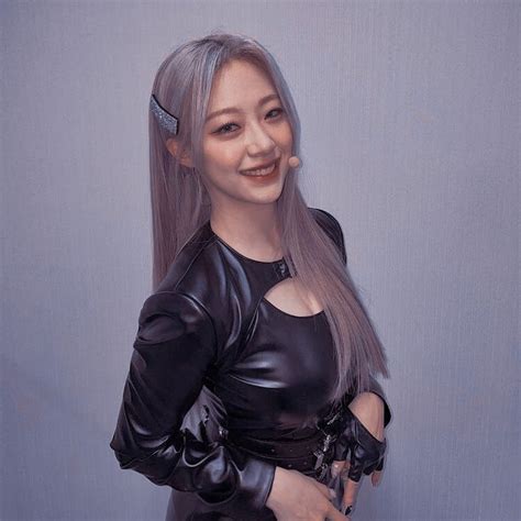 Jee Won Fashion Women Style