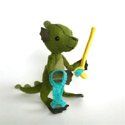 Cynthia Treen Designs — My Felt Lady