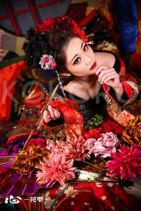 花魁体験 ｡o とっても素敵なリピーター様 O｡ 「心 花雫 」京都花魁体験 創作和装変身写真スタジオ