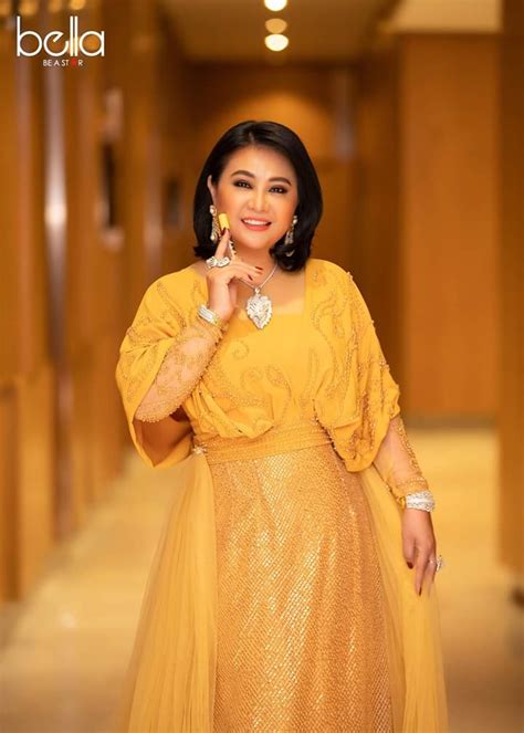 ဟန်ဆောင်မှုတွေမရှိဘဲ အပြစ်ကင်းစင်လွန်းတဲ့ အပြုံးချိုချိုလေးတွေကြောင့် မ