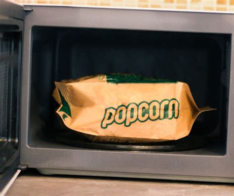 Why Do Some Popcorn Kernels Never Pop CulinaryLore