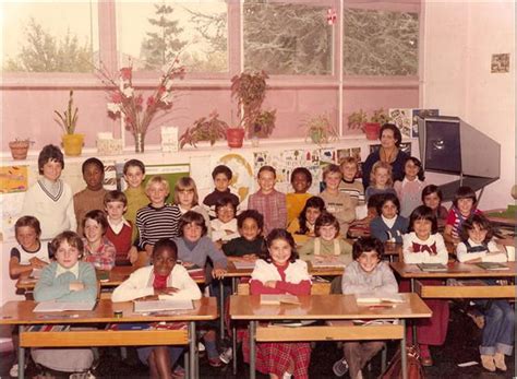 Photo De Classe Cm1 Ou Cm2 De 1979 Henri Dunant Copains Davant
