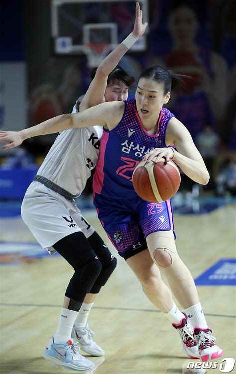 배혜윤·이해란 더블더블 삼성생명 Kb 꺾고 뒤늦은 시즌 첫 승 신고 뉴스1