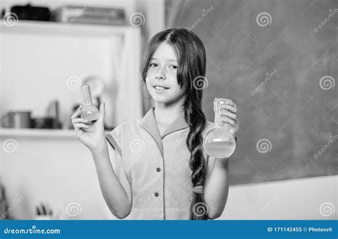 Educação Em Biologia Lição Fascinante Reação Química Líquido Químico