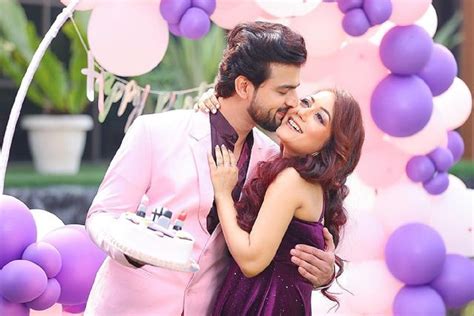 প্রেমিকার জন্মদিন বিরাট সারপ্রাইজ দিলেন রুদ্রজিৎ ছবি দেখলে হিংসায়