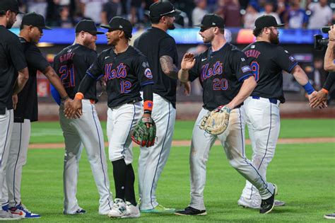 Mets Trade Rumors Swirl As Deadline Approaches