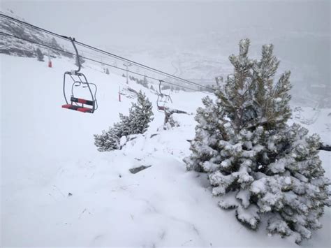 Imágenes de la nevada primaveral en el Pirineo Imágenes