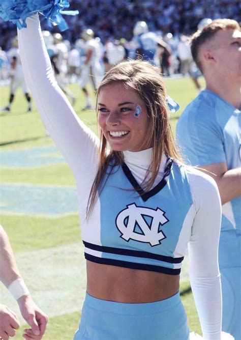 Cheerleader U Cheerleading Football Cheerleaders College Cheerleading